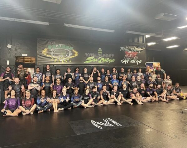 Rolling in BJJ - Beginners Guide for How to Roll | 2026